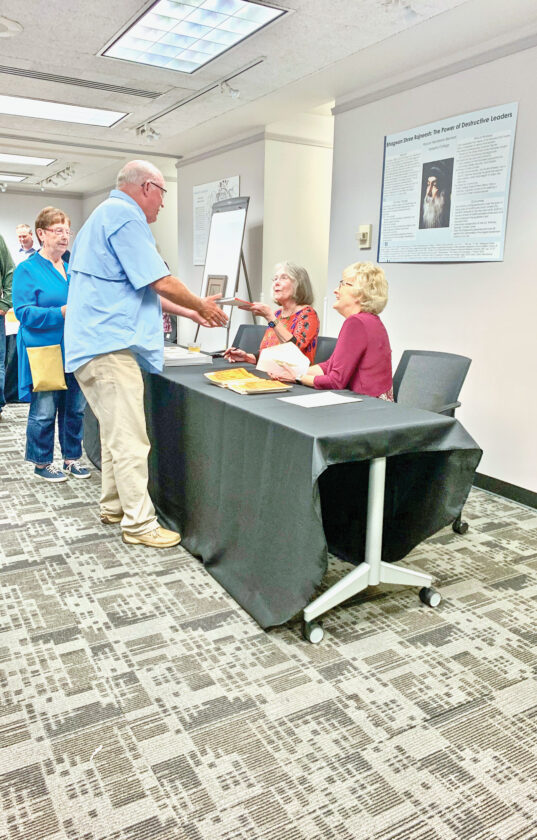 Marietta College hosts lecture on Start Westward Memorial creator ...